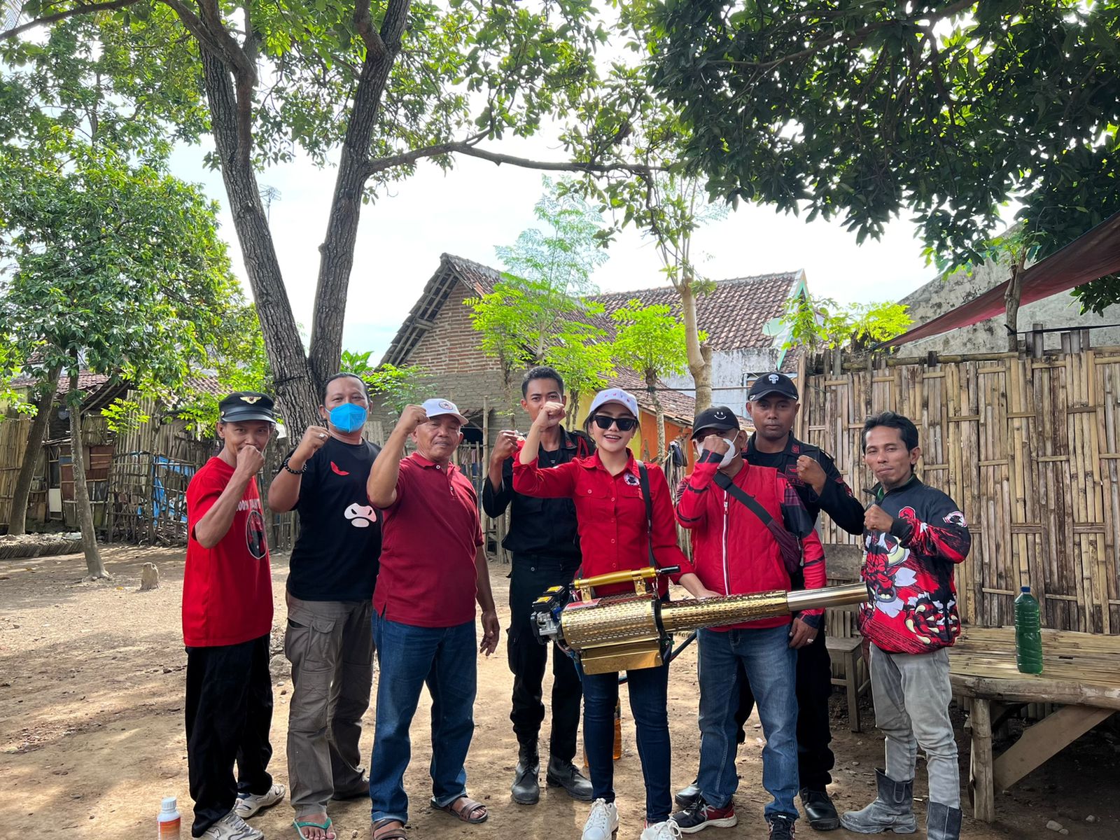 Banteng Muda Indonesia Kabupaten Jember Melaksanakan Fogging - Banteng ...